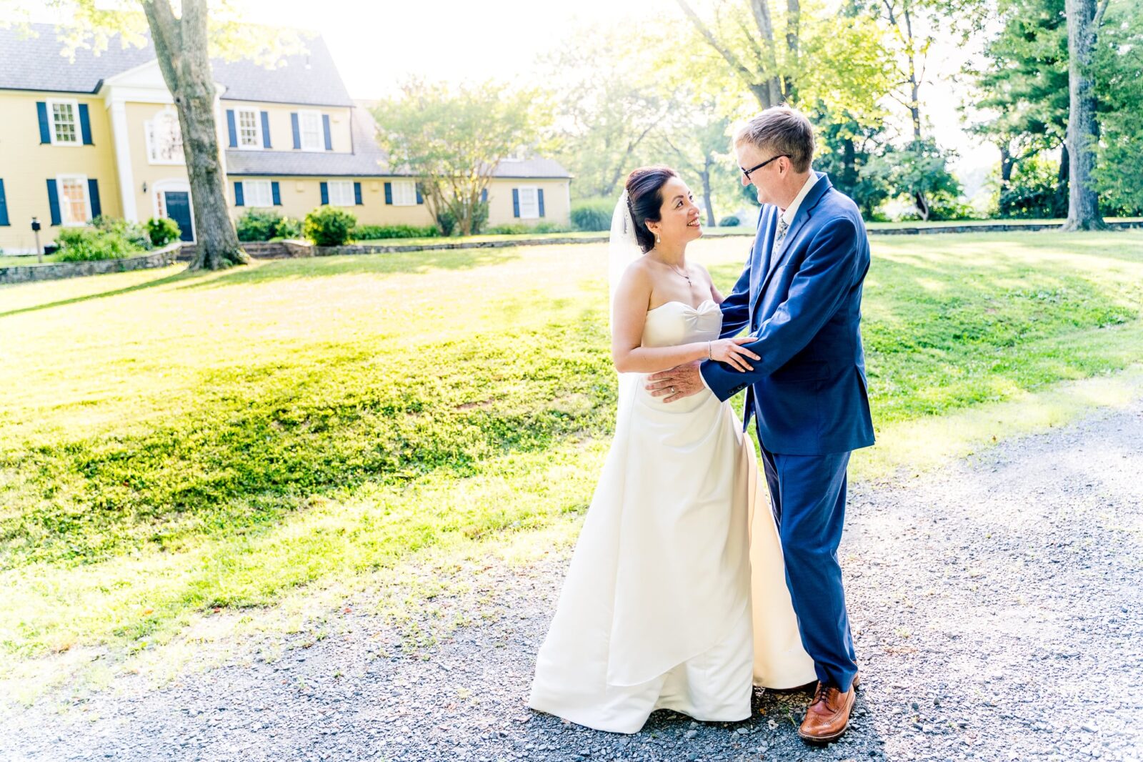 Hunter House Wedding Portraits - Vienna, Virginia - Wei and Paul ...